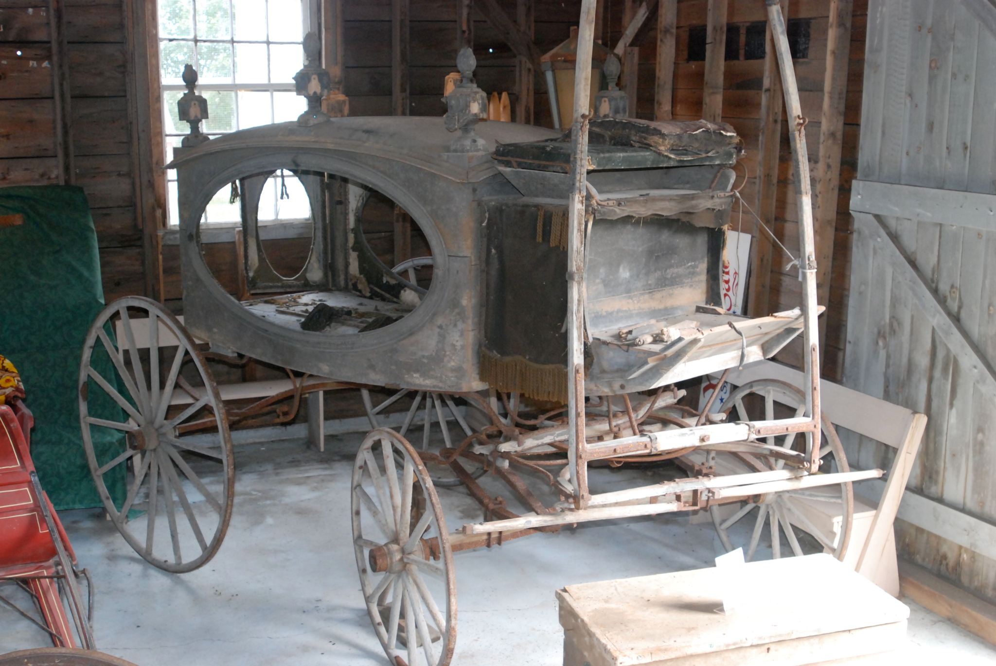 The Stories Behind the Objects: The Horse-drawn Hearse ...